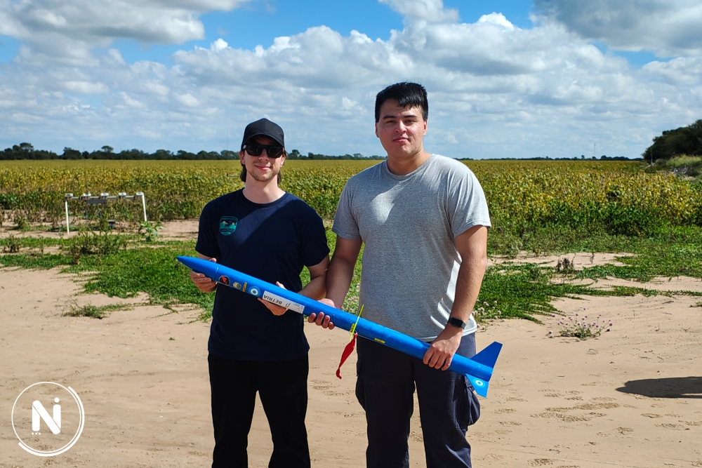 Estudiantes de la UNSL construyen un cohete experimental que pronto ...
